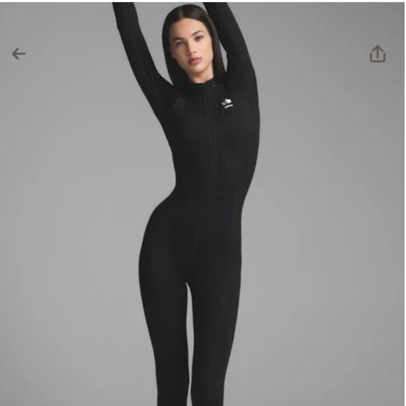 SKIMS | Pants & Jumpsuits | The North Face X Skims Refina Bodysuit Onyx ...